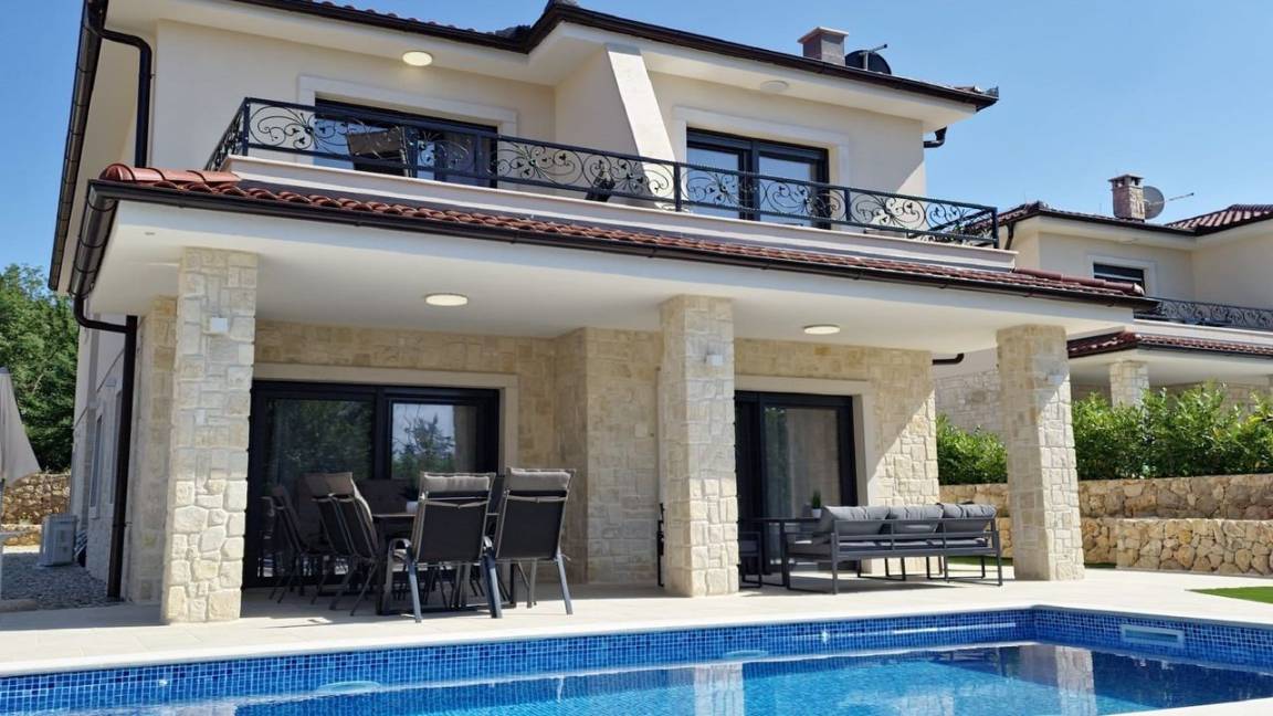 250 M² Apartment ∙ 5 Bedrooms ∙ 8 Guests - Krk, Hırvatistan