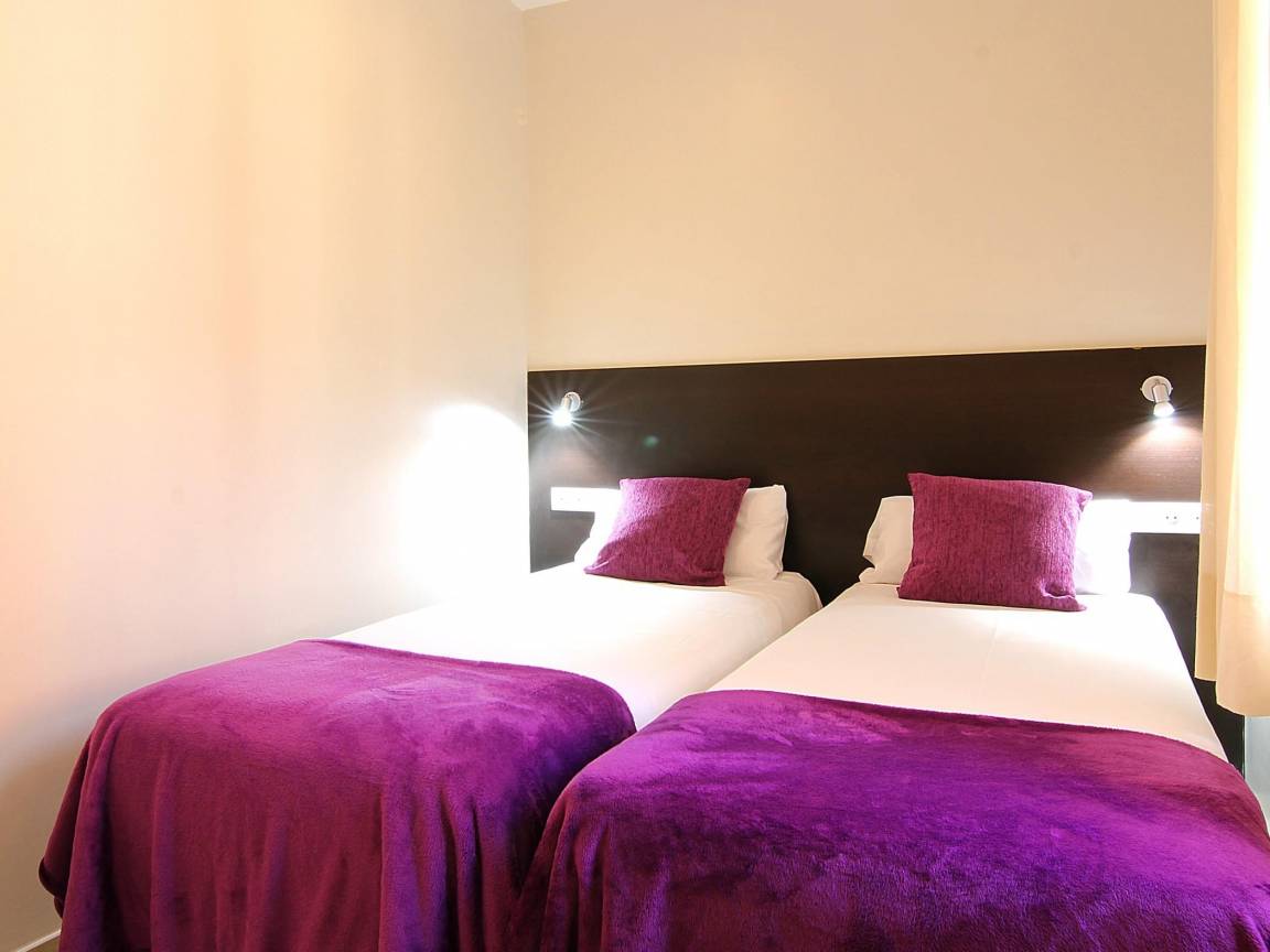 35 M² Studio Flat ∙ 2 Guests - Barcelona