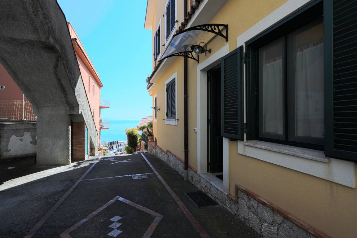 36 M² Apartment ∙ 1 Bedroom ∙ 2 Guests - Taormina