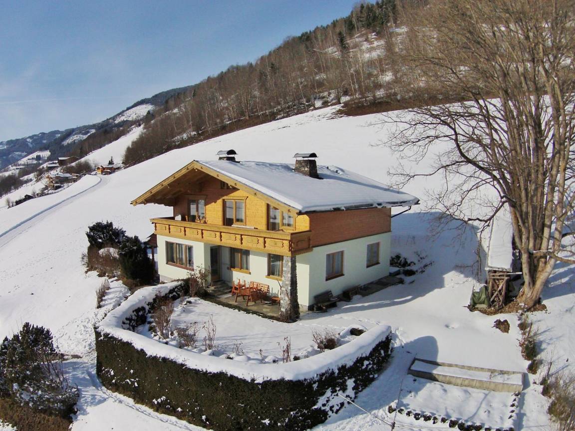 220 M² Chalet ∙ 6 Bedrooms ∙ 20 Guests - Zell am See