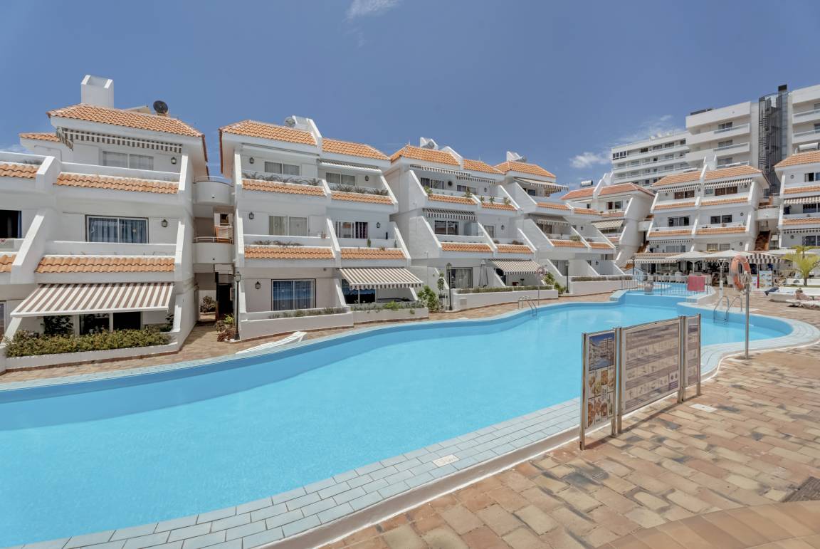 70 M² House ∙ 1 Bedroom ∙ 4 Guests - Los Cristianos