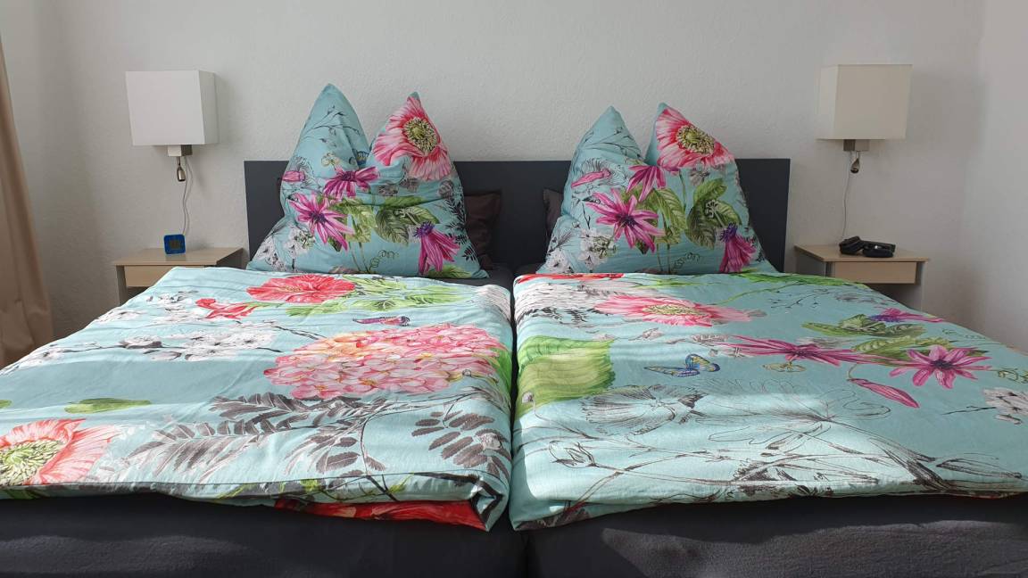 71 M² Condo ∙ 2 Bedrooms ∙ 4 Guests - Merseburg