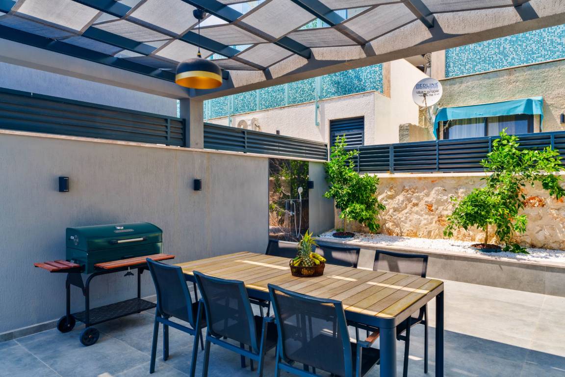 230 M² Villa ∙ 4 Schlafzimmer ∙ 9 Gäste - Kalkan