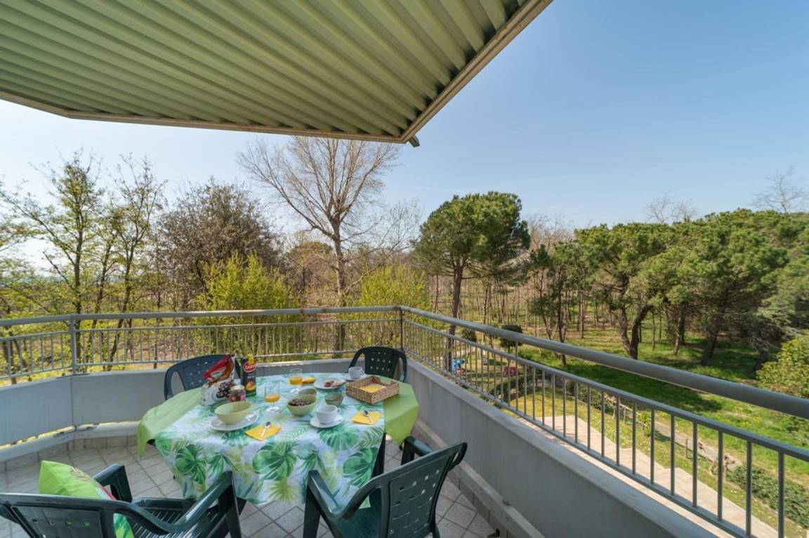 70 M² Apartment ∙ 4 Bedrooms ∙ 9 Guests - Caorle