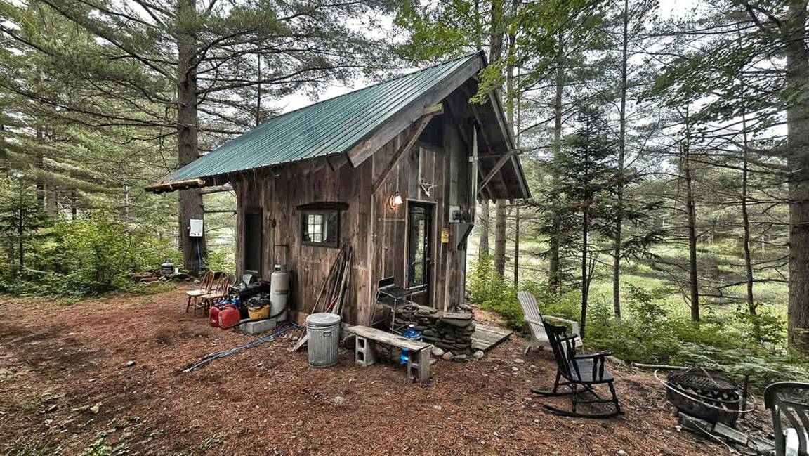 Camping ∙ 1 Chambre ∙ 2 Personnes - Adirondacks