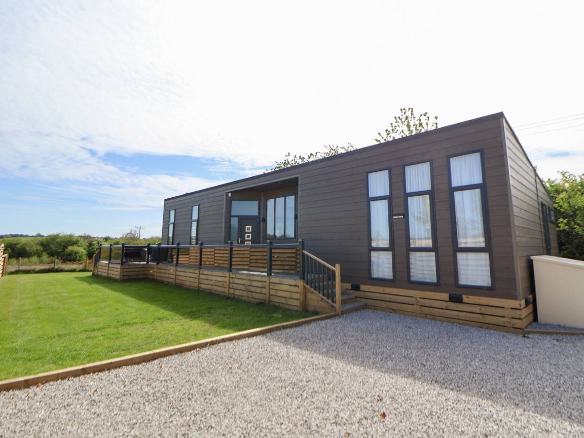 Cottage ∙ 3 Bedrooms ∙ 6 Guests - Thurstaston Beach