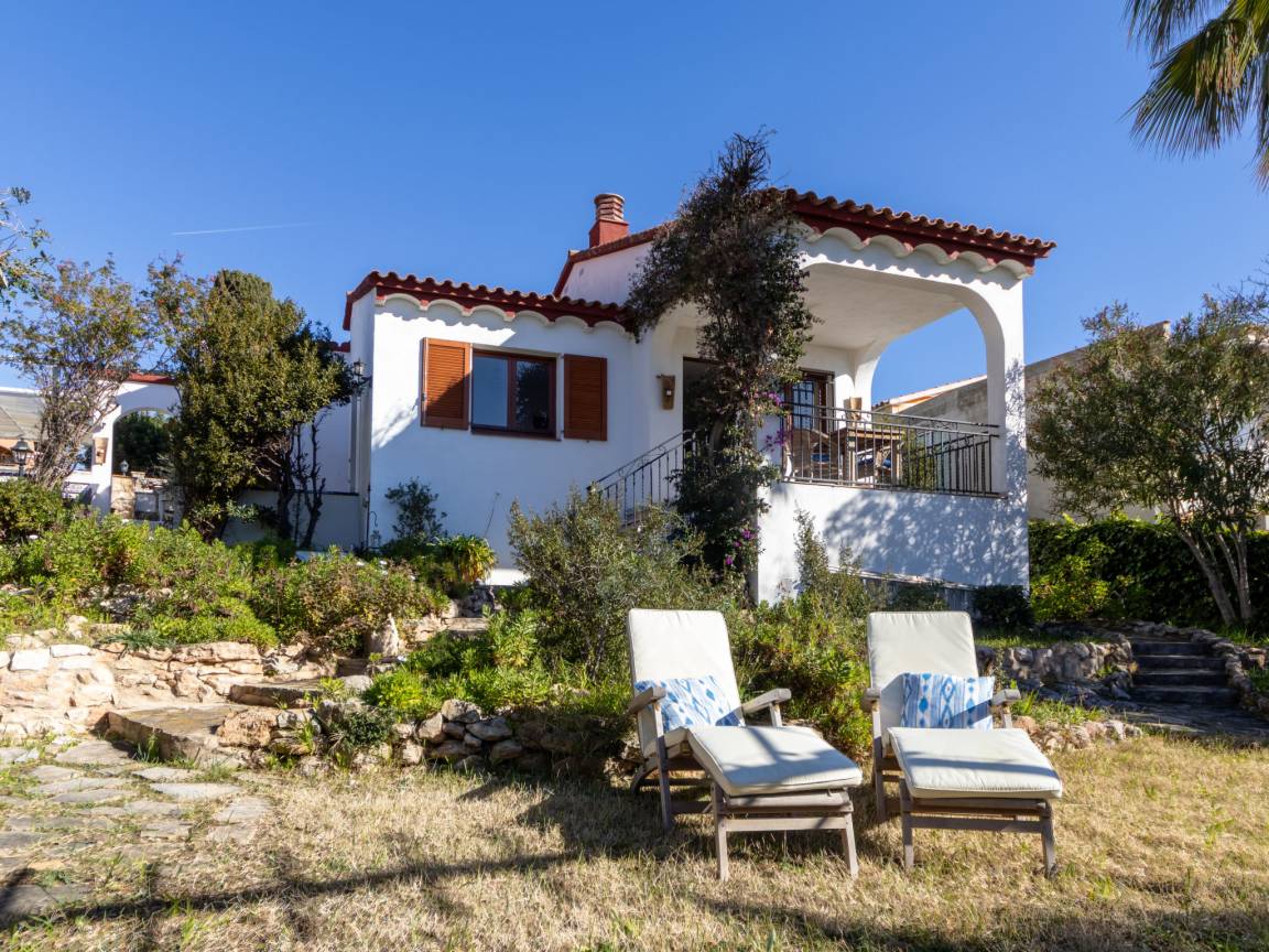 71 M² Huis ∙ 2 Slaapkamers ∙ 3 Gasten - Creixell