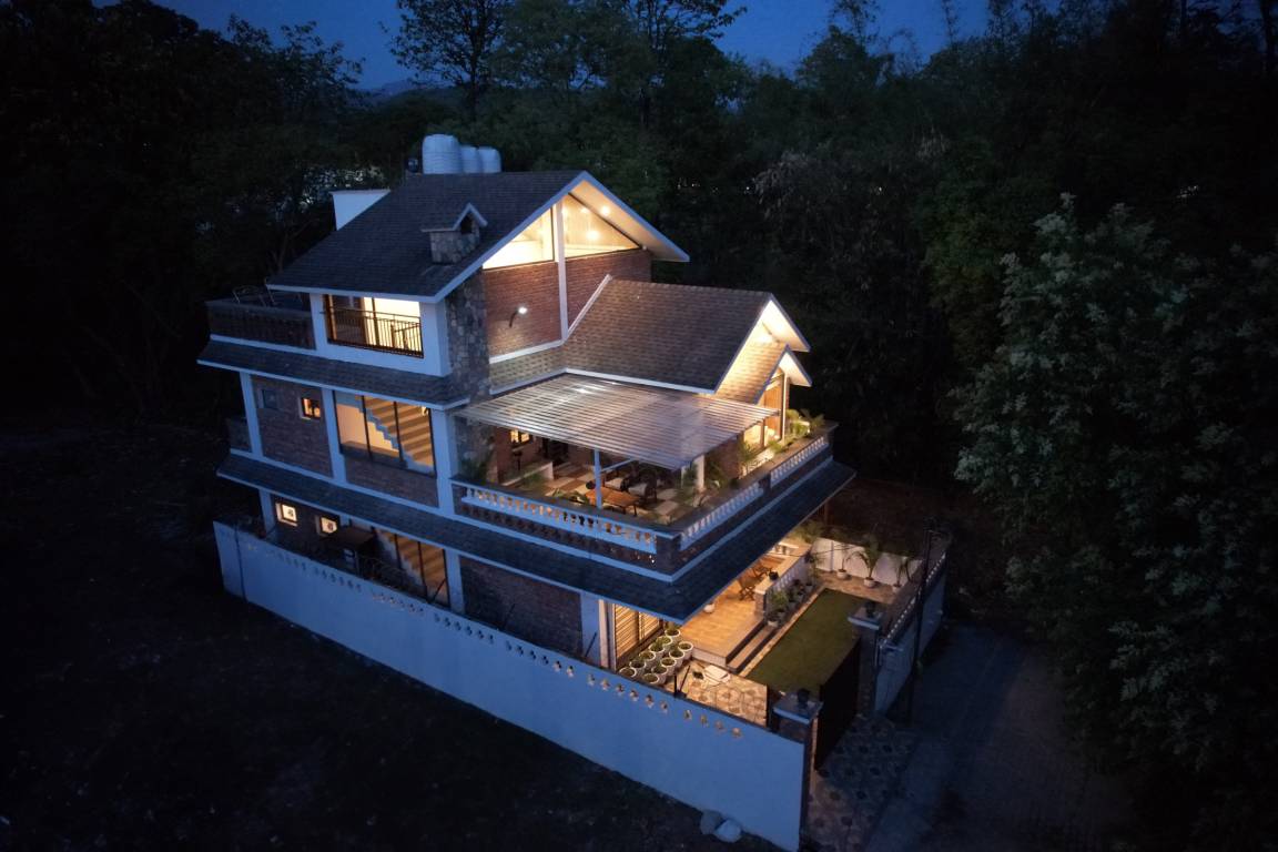 413 M² Villa ∙ 3 Bedrooms ∙ 8 Guests - Dehradun