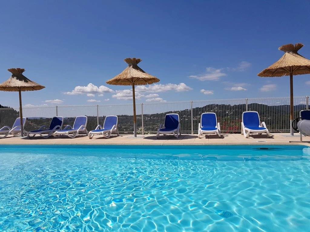 26 M² Camping ∙ 2 Chambres ∙ 5 Personnes - Aubenas