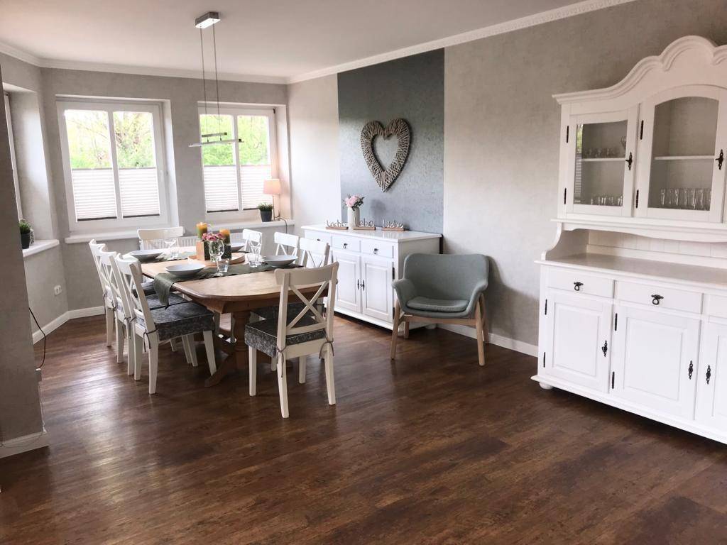 140 M² Ferienhaus ∙ 4 Schlafzimmer ∙ 8 Gäste - Heiligenhafen