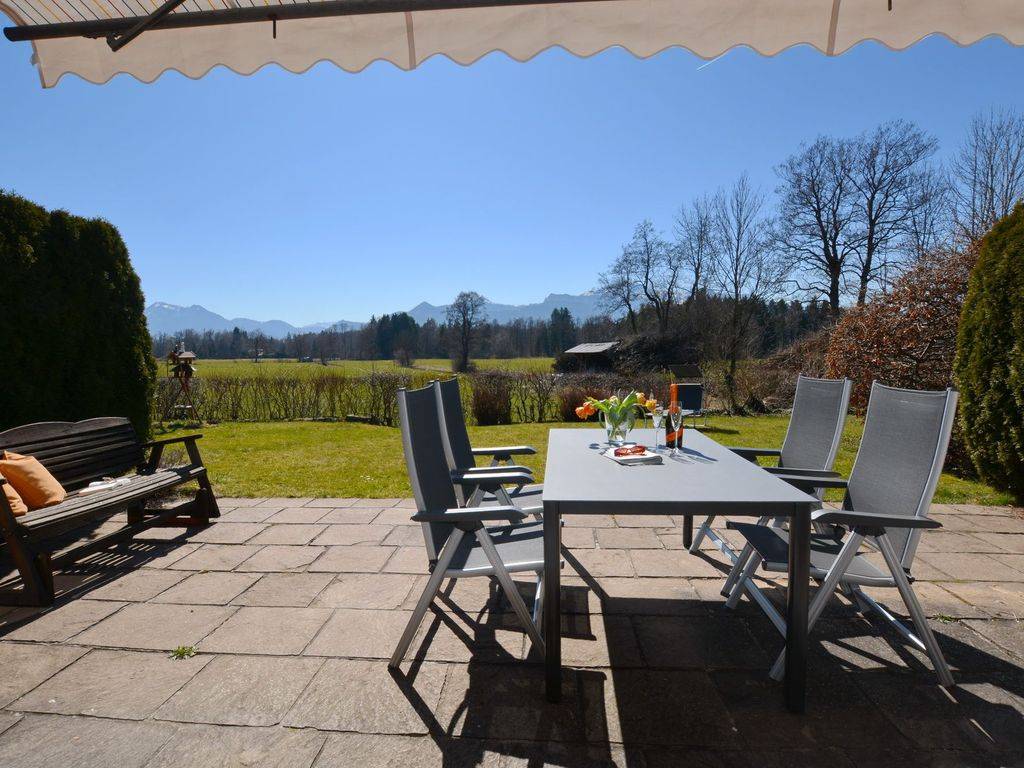 55 M² Ferienhaus ∙ 1 Schlafzimmer ∙ 4 Gäste - Prien am Chiemsee