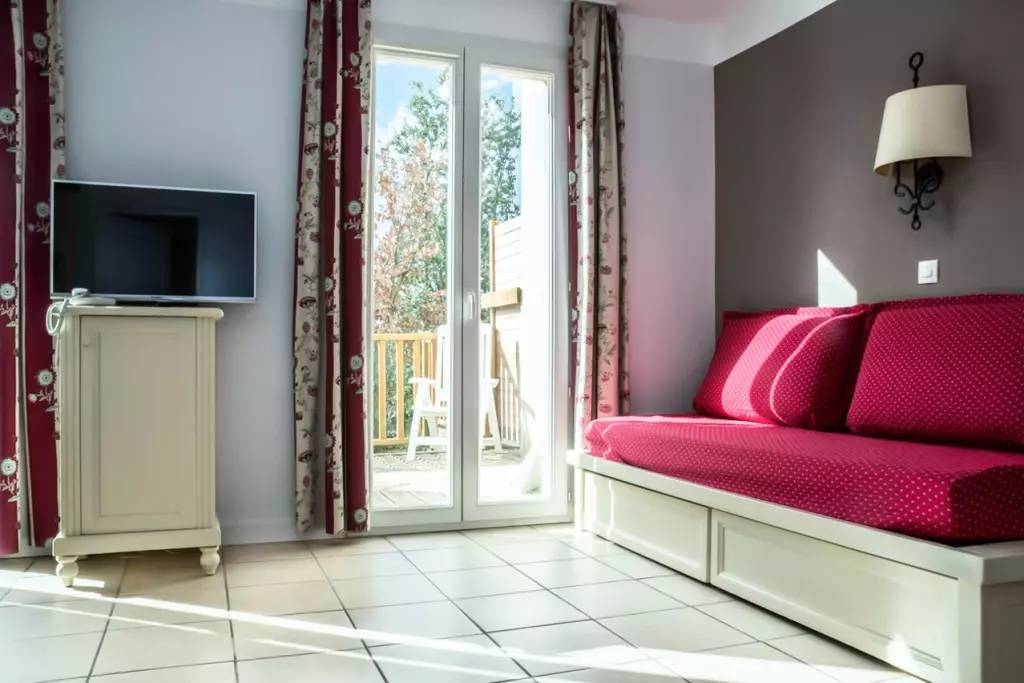 53 M² Huis ∙ 3 Slaapkamers ∙ 8 Gasten - Grospierres