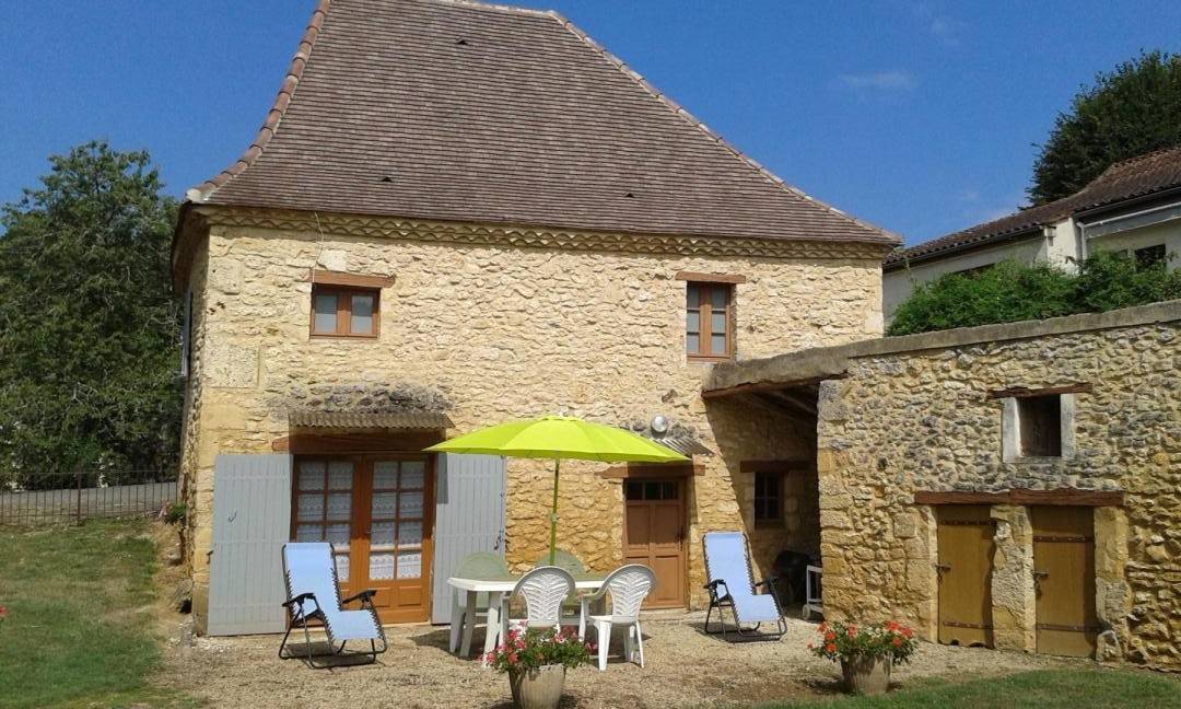 49 M² Gîte ∙ 2 Bedrooms ∙ 4 Guests - Dordogne