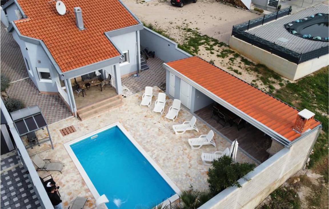 160 M² Ferienhaus ∙ 4 Schlafzimmer ∙ 8 Gäste - Biograd na Moru