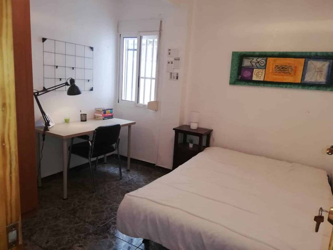 90 M² Private Room ∙ 1 Bedroom ∙ 1 Guest - Valencia
