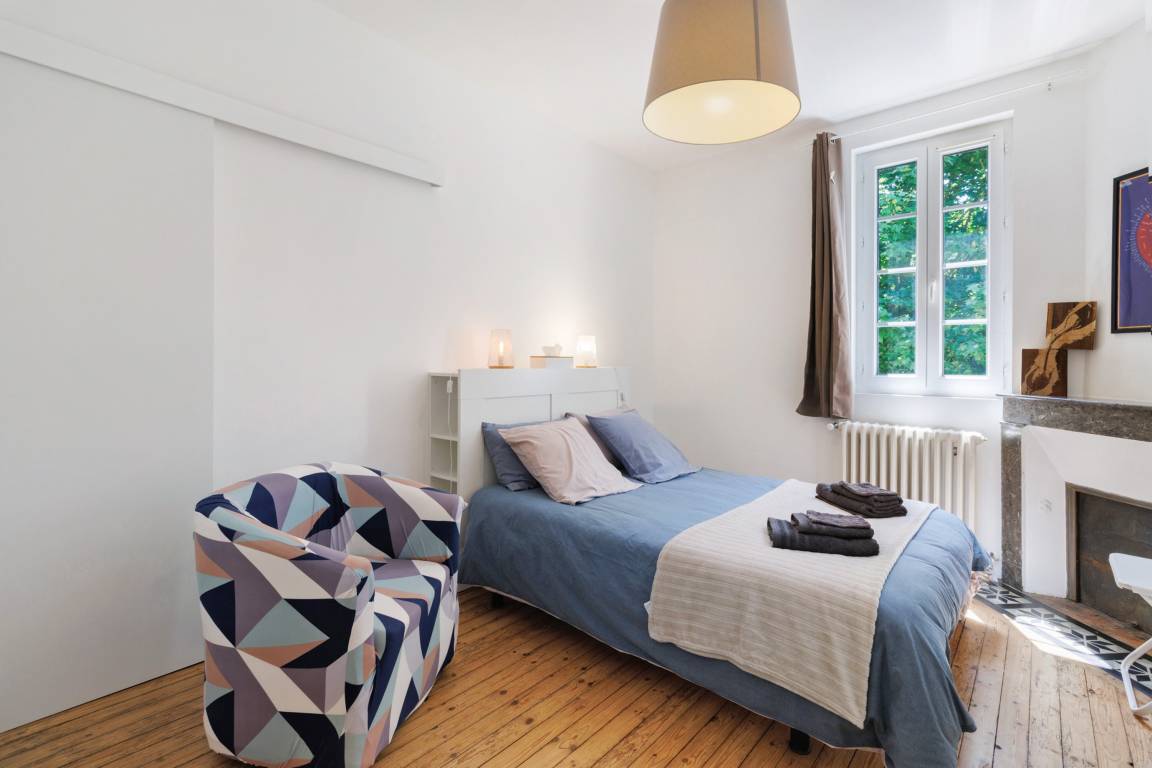 15 M² Chambre D'hôtes ∙ 1 Chambre ∙ 2 Personnes - Coutras