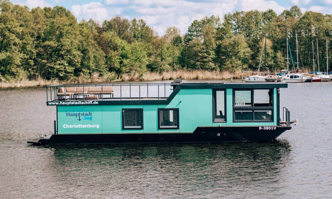 Houseboat ∙ 3 Bedrooms ∙ 7 Guests - Berlin