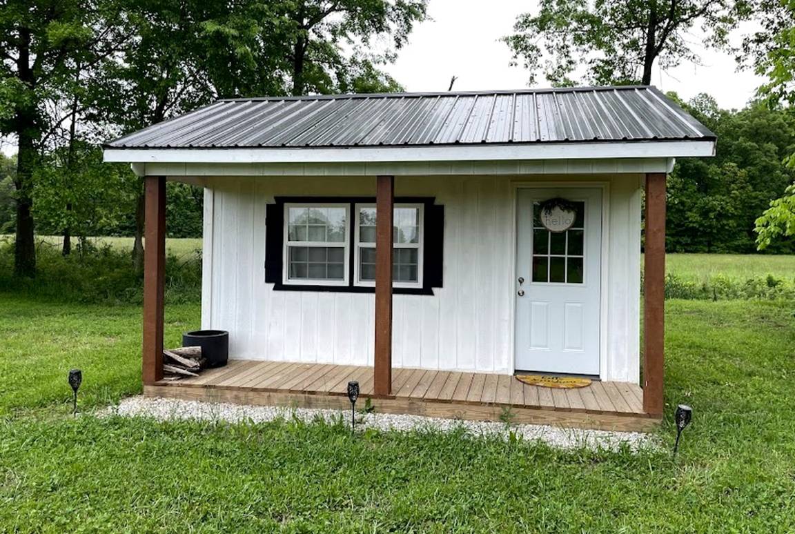 House ∙ 1 Bedroom ∙ 4 Guests - Oberlin, OH