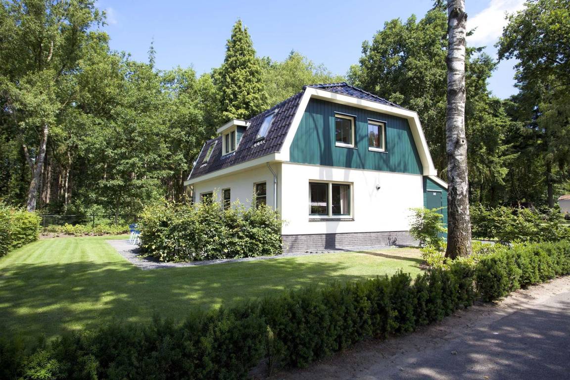 Parco Vacanze ∙ 5 Camere Da Letto ∙ 10 Ospiti - Ede