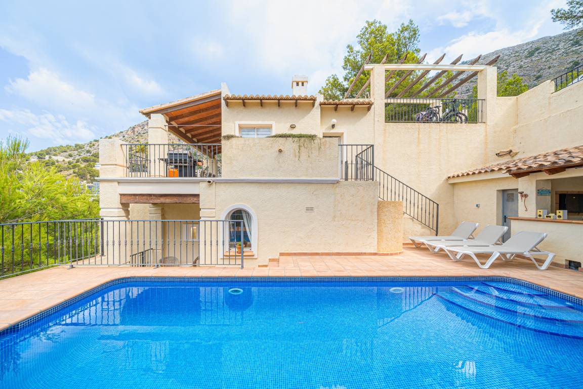 180 M² Villa ∙ 3 Schlafzimmer ∙ 6 Gäste - Altea