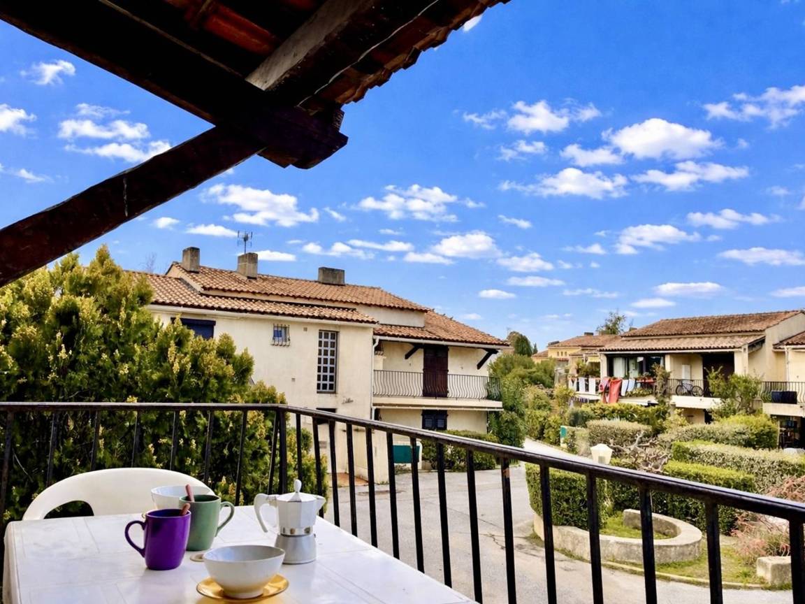 22 M² Studio ∙ 1 Chambre ∙ 2 Personnes - La Londe-les-Maures