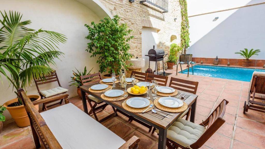 350 M² Casa ∙ 5 Habitaciones ∙ 9 Huéspedes - Santaella