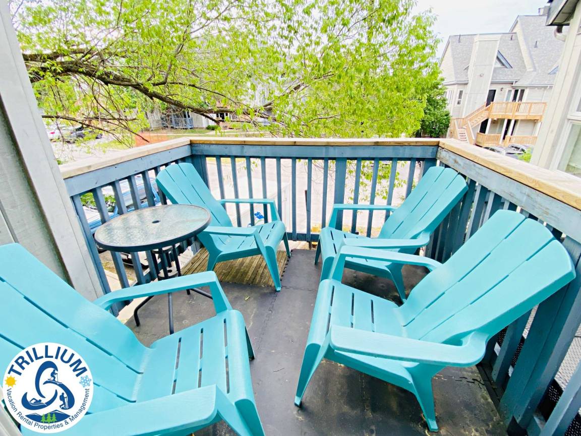 71 M² Apartment ∙ 1 Bedroom ∙ 5 Guests - Ontario