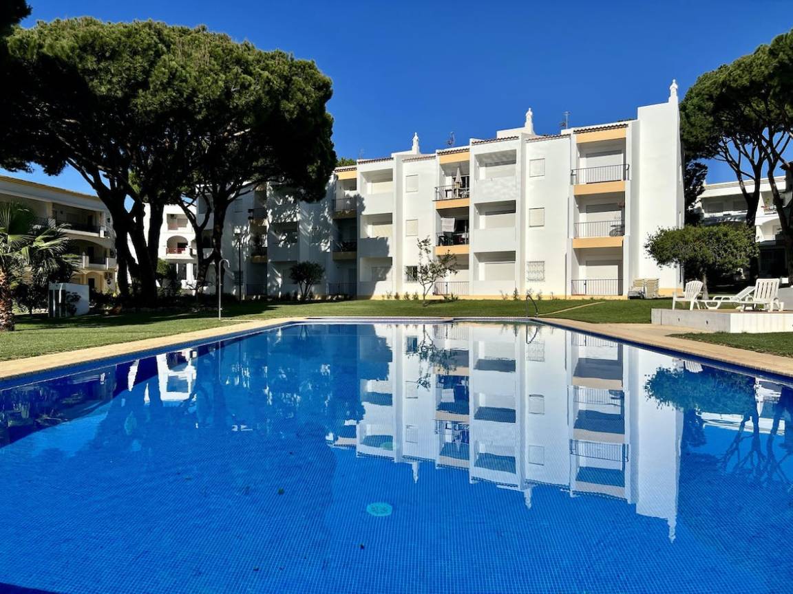 94 M² Appartement ∙ 2 Chambres ∙ 4 Personnes - Almancil