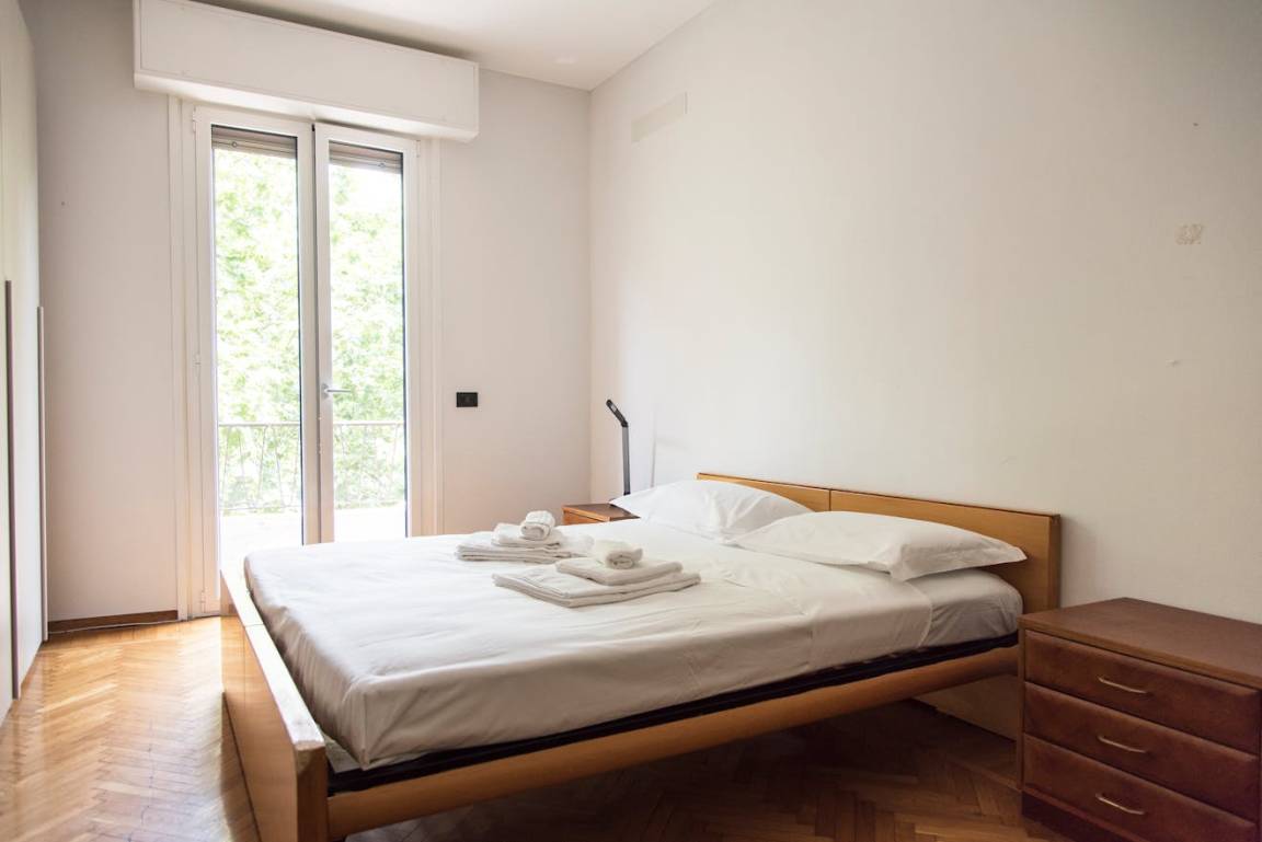 60 M² Apartment ∙ 2 Bedrooms ∙ 3 Guests - Милан