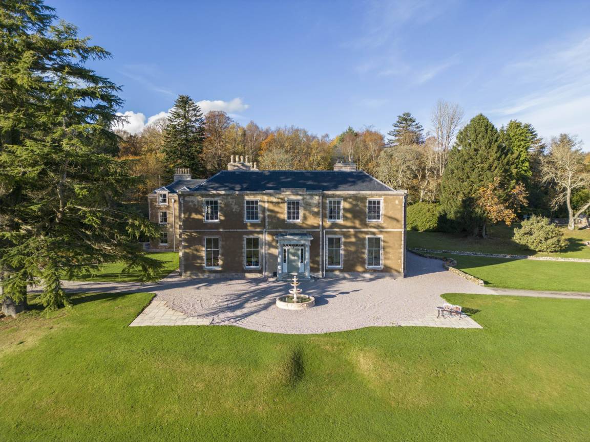 Cottage ∙ 7 Bedrooms ∙ 13 Guests - Aberdeenshire