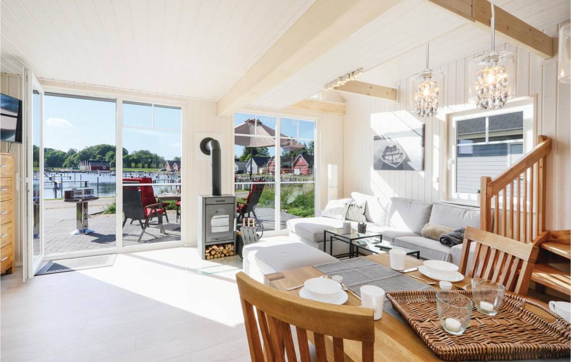 70 M² Ferienhaus ∙ 2 Schlafzimmer ∙ 5 Gäste - Wandlitz