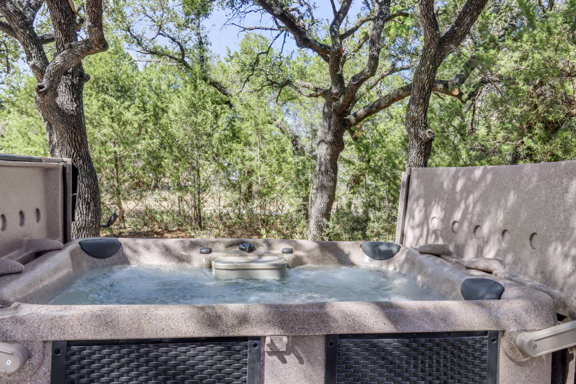56 M² Cabin ∙ 1 Bedroom ∙ 2 Guests - Wimberley, TX