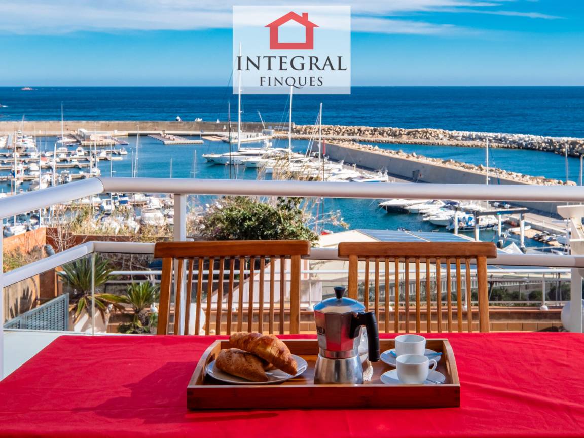 75 M² Apartment ∙ 2 Bedrooms ∙ 4 Guests - Palamós