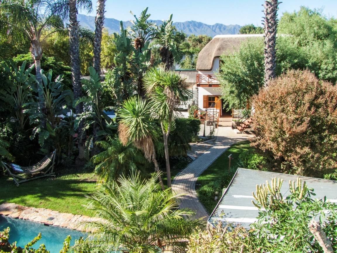 70 M² House ∙ 2 Bedrooms ∙ 4 Guests - Western Cape