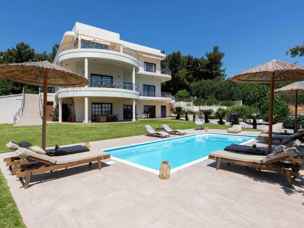 Villa ∙ 5 Chambres ∙ 13 Personnes - Rhodes