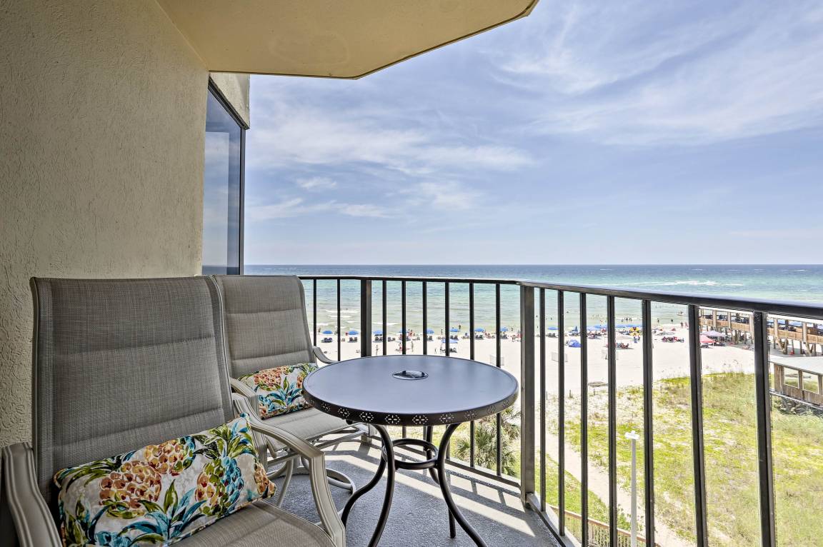 56 M² Apartment ∙ 1 Bedroom ∙ 4 Guests - Panama City Beach, FL