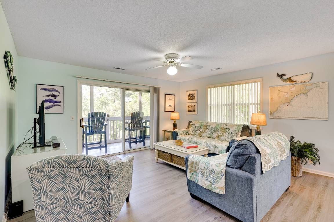 102 M² Apartment ∙ 2 Bedrooms ∙ 6 Guests - Oak Island, NC
