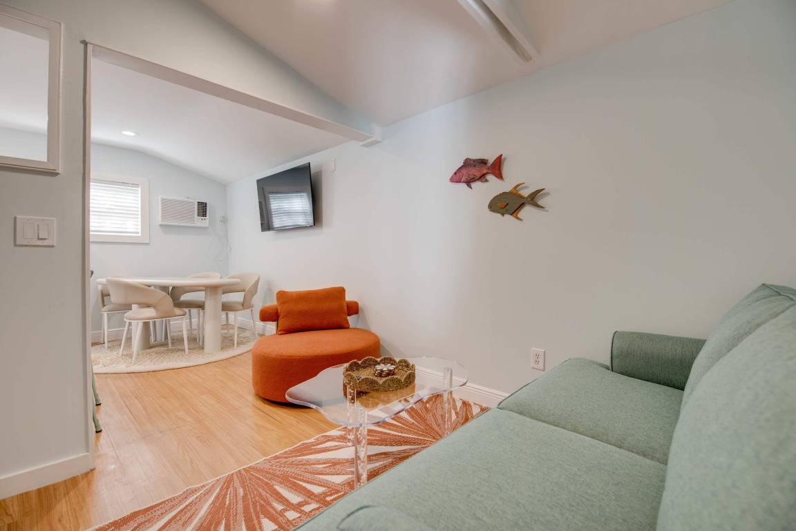 Studio Flat ∙ 1 Bedroom ∙ 3 Guests - Fort Zachary Taylor Historic State Park, Key West