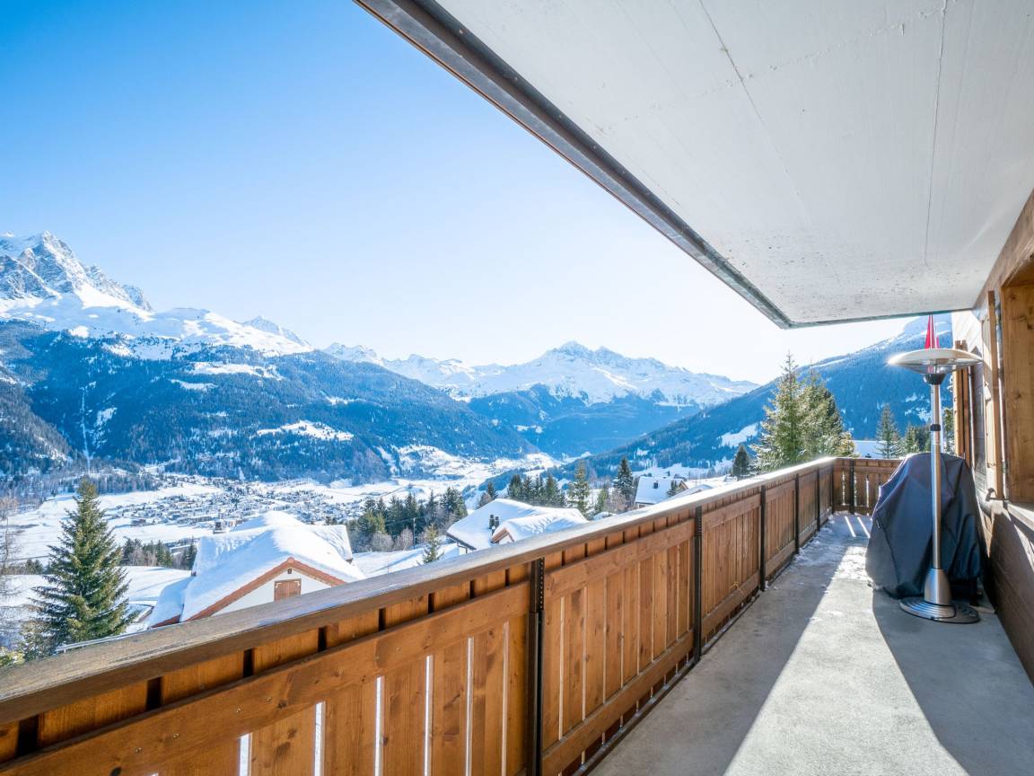 82 M² Ferienwohnung ∙ 1 Schlafzimmer ∙ 4 Gäste - Bivio