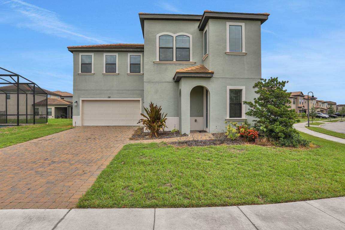 House ∙ 3 Bedrooms ∙ 6 Guests - Lake Eva, FL