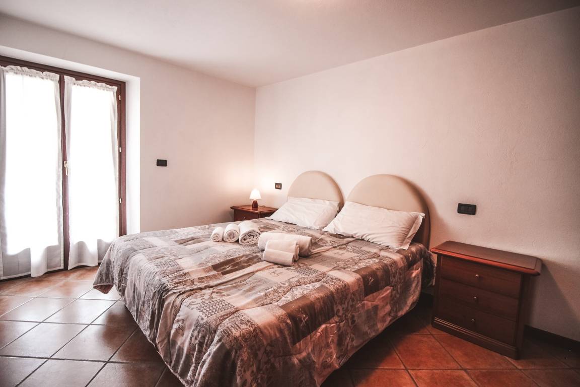 36 M² Appartement ∙ 1 Slaapkamer ∙ 4 Gasten - Brusson