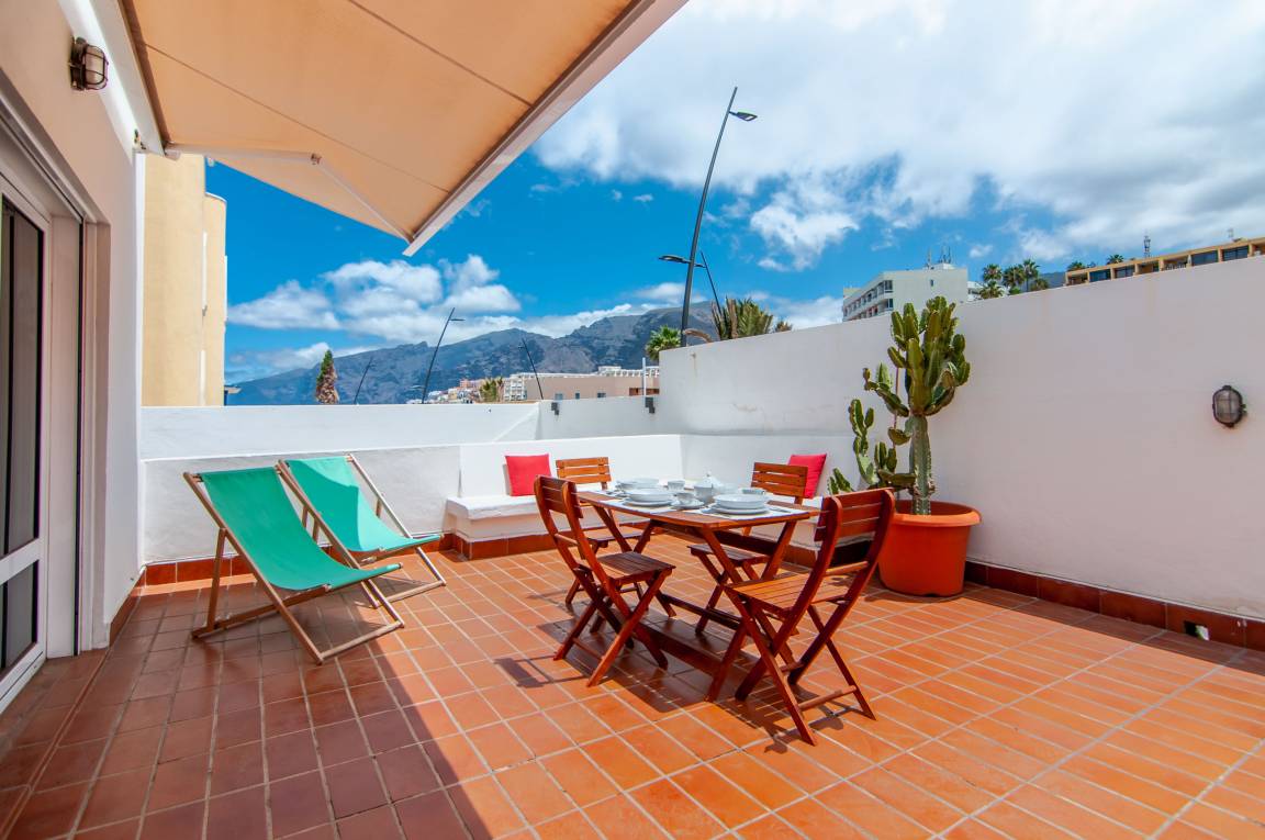 110 M² Apartment ∙ 2 Bedrooms ∙ 4 Guests - Tenerife