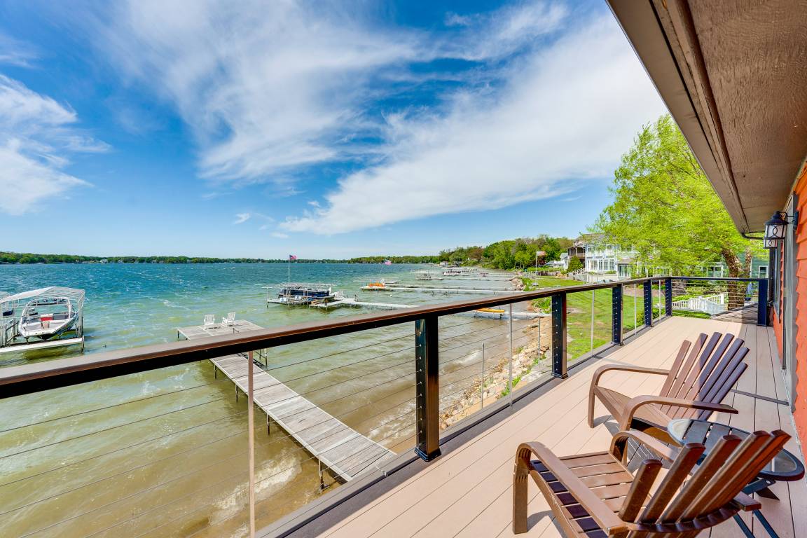 160 M² House ∙ 3 Bedrooms ∙ 10 Guests - Lake Geneva, WI