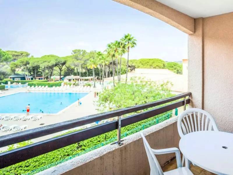 25 M² Studio ∙ 1 Schlafzimmer ∙ 4 Gäste - Saint-Raphaël