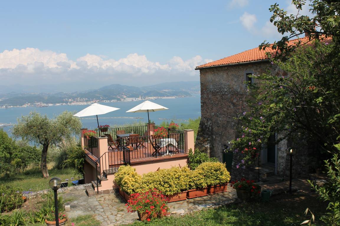 70 M² Casa Rural ∙ 2 Habitaciones ∙ 6 Huéspedes - Cinque Terre