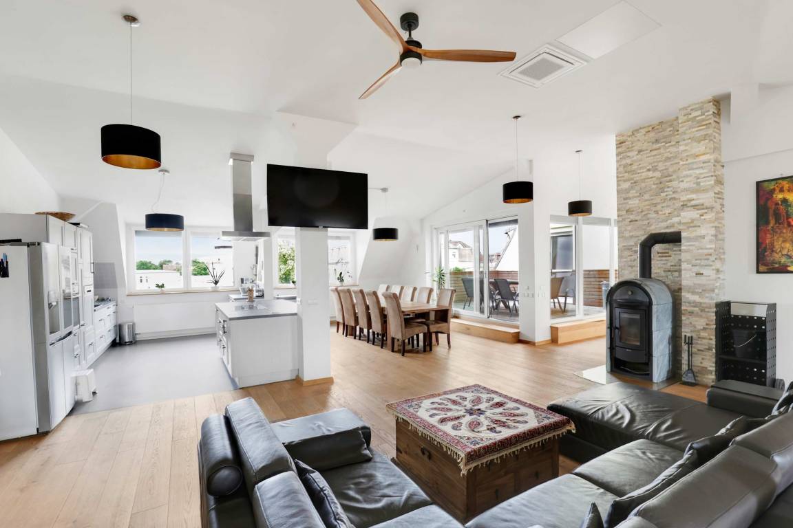 Ferienwohnung ∙ 5 Schlafzimmer ∙ 10 Gäste - Leipzig