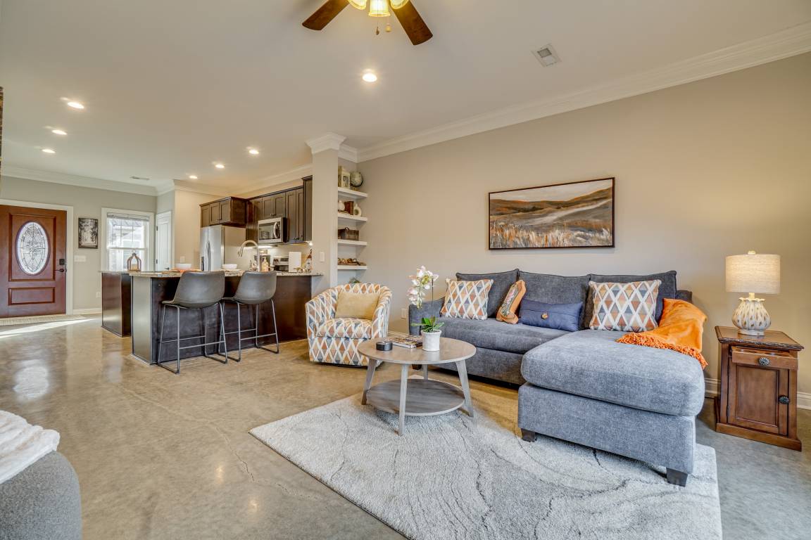 111 M² Apartment ∙ 2 Bedrooms ∙ 6 Guests - Fairview, TN