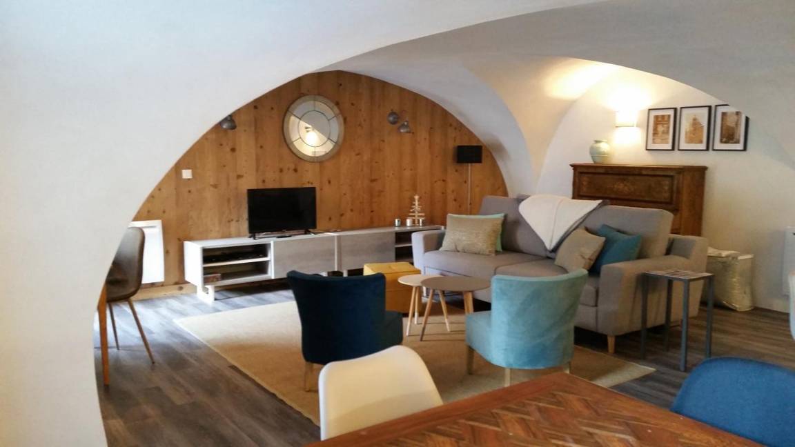90 M² Appartement ∙ 2 Chambres ∙ 6 Personnes - Briançon