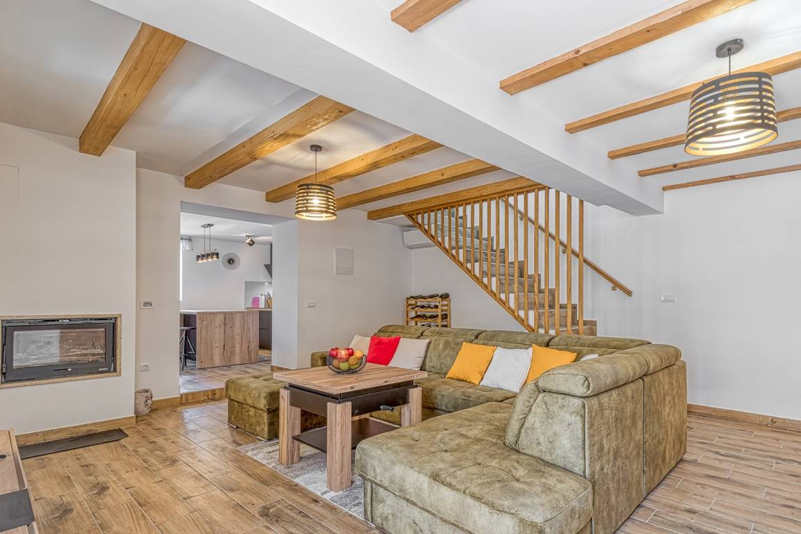 150 M² House ∙ 2 Bedrooms ∙ 6 Guests - Rovinj