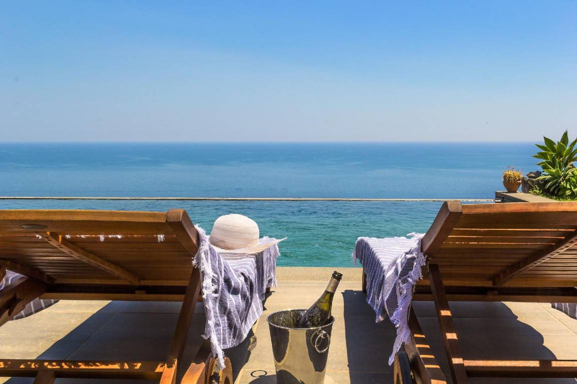 250 M² House ∙ 3 Bedrooms ∙ 6 Guests - Acireale